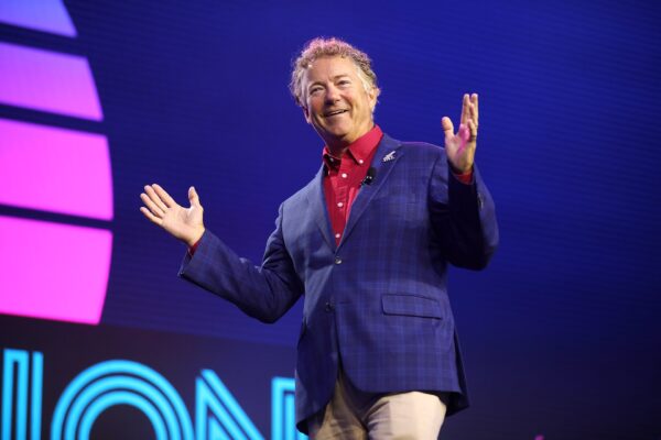 Trump Rebukes Rand Paul Over Blocked Shutdown Pay Bill - Nightly News Link